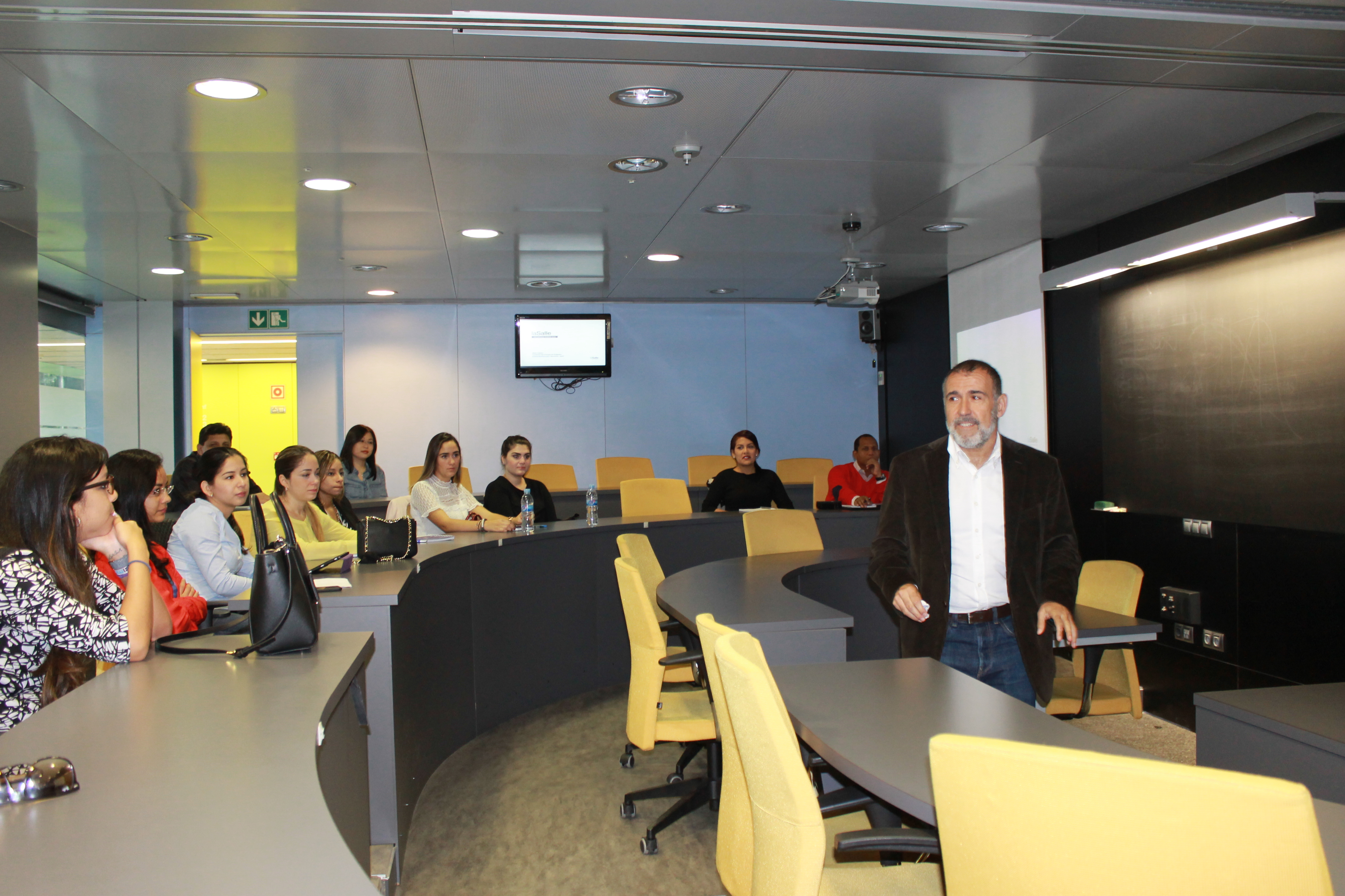 La Quality Leadership University y La Salle Universidad Ramon Llull de ...