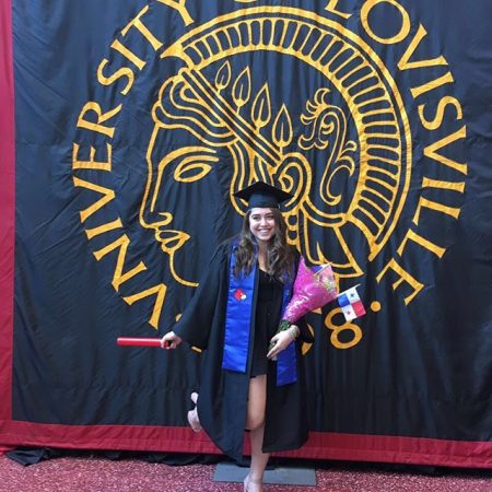 Graduación: QLU – University of Louisville, en los Estados Unidos. – QLU